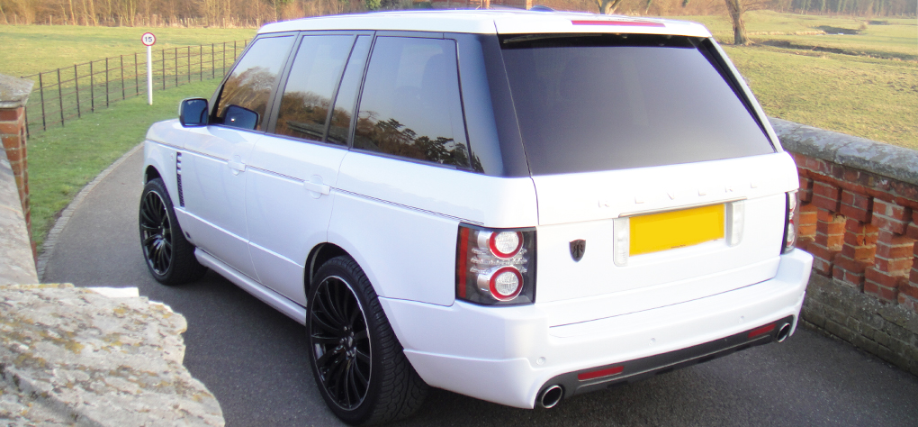 Land Rover Range Rover Vogue Year (2009-13) - 2 - Exterior - Revere London