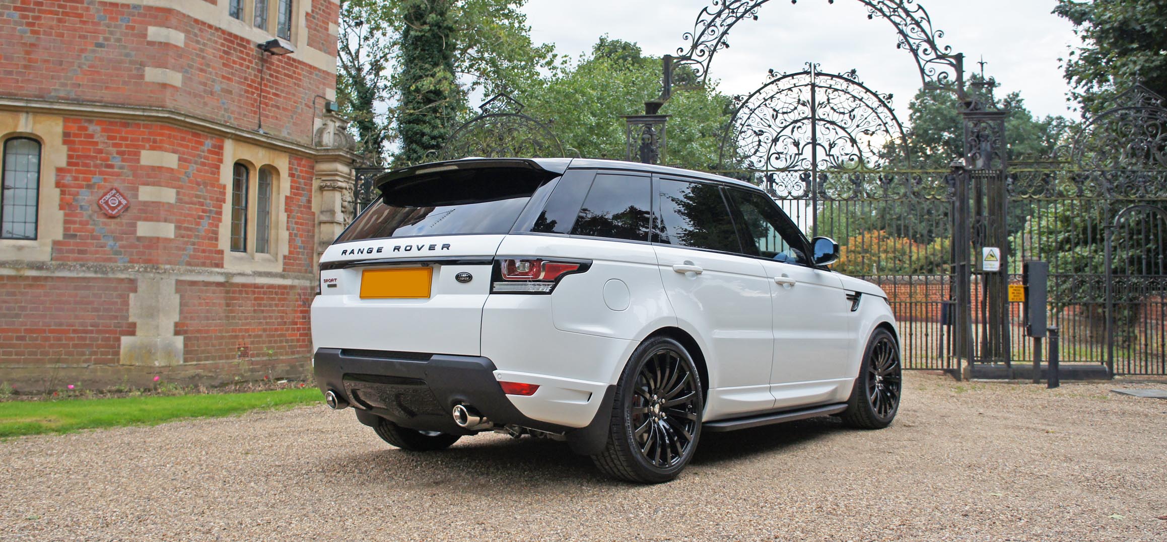 Land Rover Range Rover Sport 2014 - Onwards - Exterior - Revere London