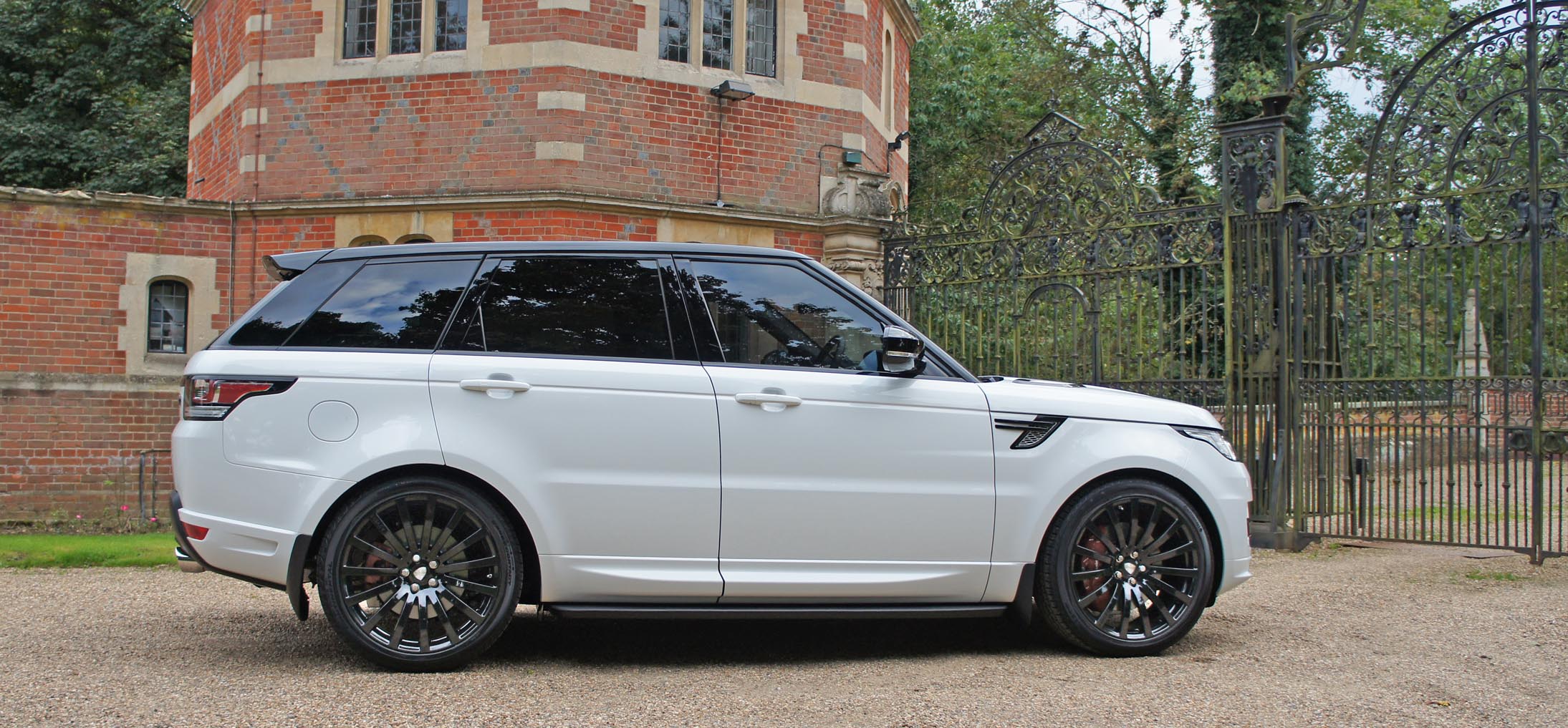 Land Rover Range Rover Sport 2014 - Onwards - Revere London