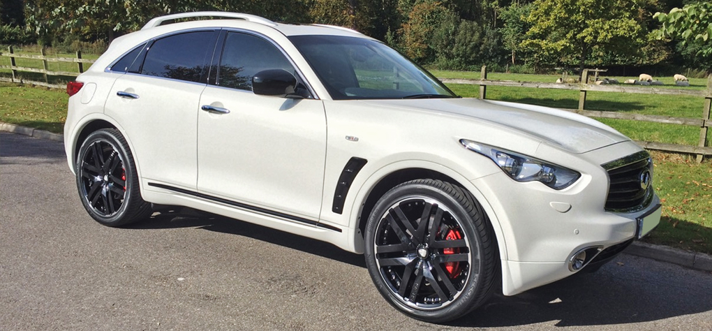 Infiniti QX70 - Revere London