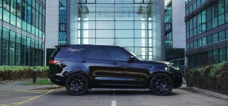 Land Rover Discovery 5 - 2 - Exterior - Revere London