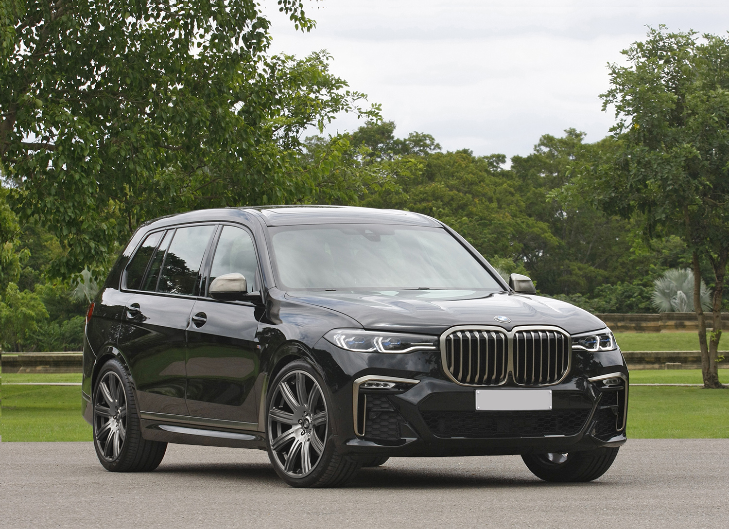 Other vehicles - 2 - Exterior - Revere London